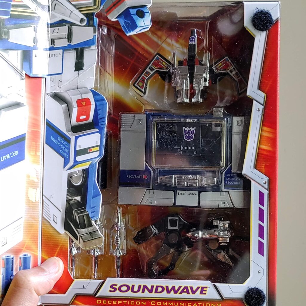 Transformers Commemorative Edition Soundwave with Ravage and Laserbeak ...